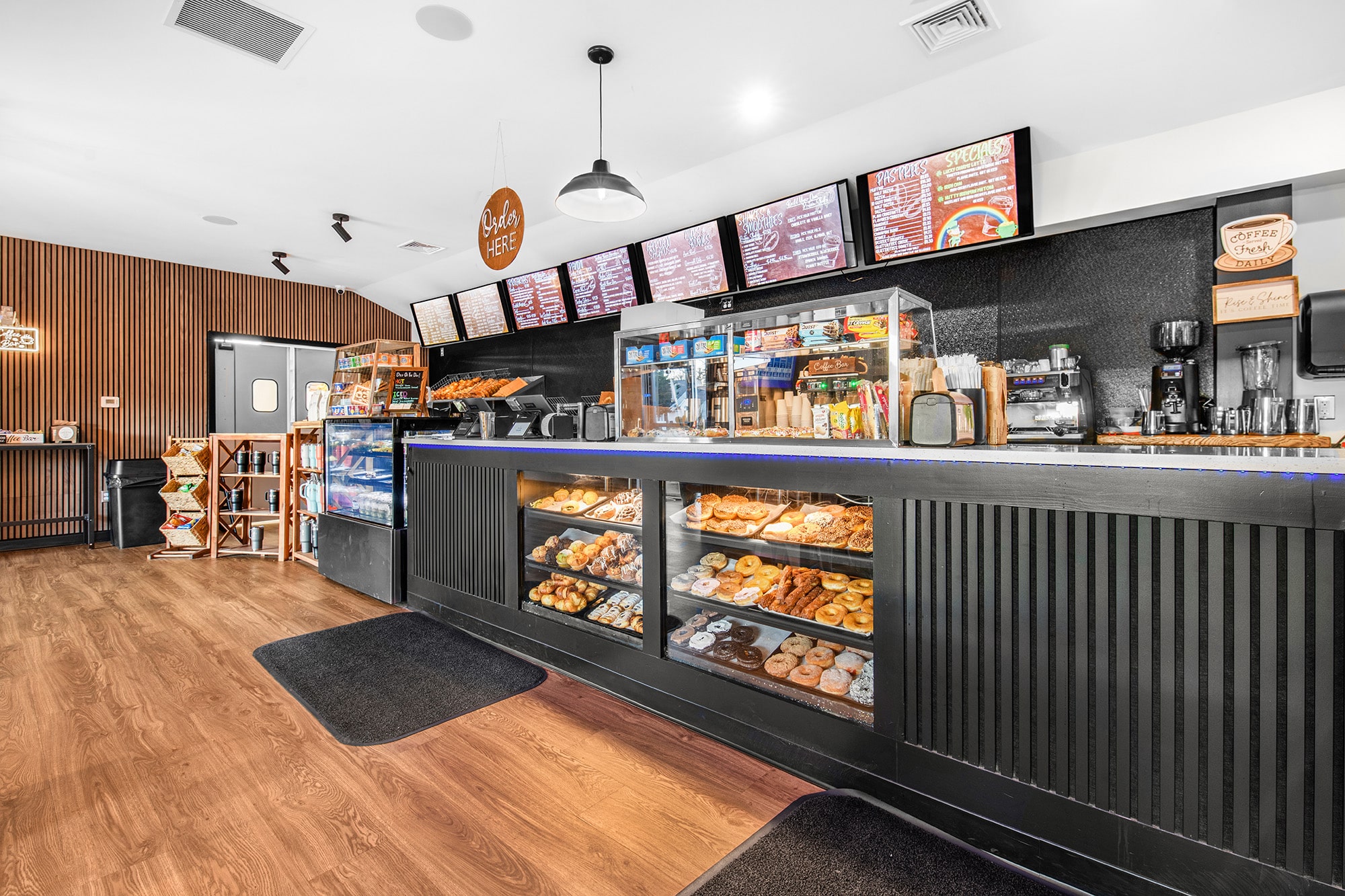 Drip Coffee House - Premium Bites & Artisan Coffee